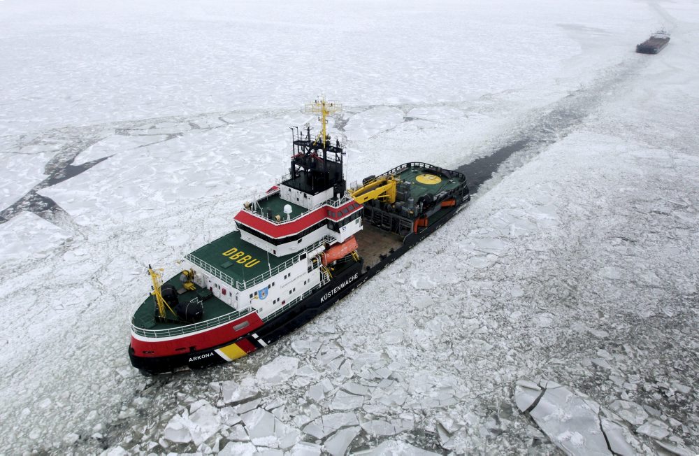 Eisbrecher im Einsatz – Jens Koehler Photography